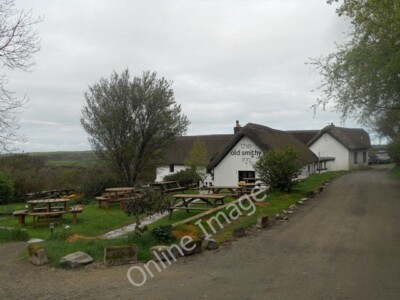 Photo 6x4 The Old Smithy Inn at Darracott Darracott/SS2317 c2011 | eBay UK