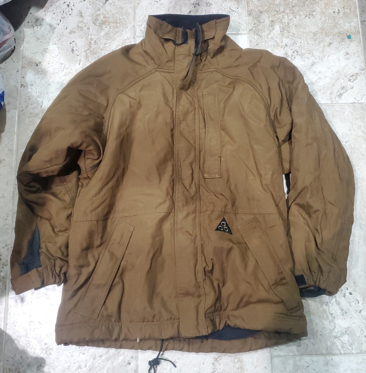 ULTRA RARE VINTAGE NIKE ACG METALLIC BROWN DUPONT JACKET ULTRA RARE VINTAGE NIKE ACG METALLIC BROWN DUPONT JACKET