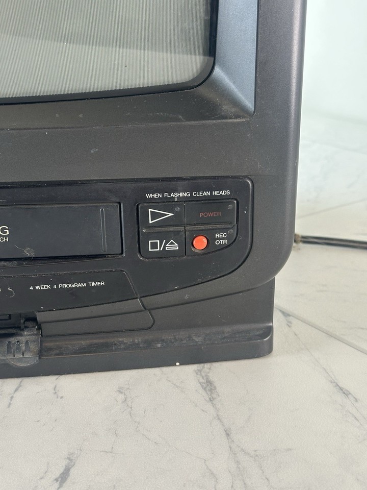 Vintage Emerson 13" CRT Retro Gaming TV / VCR Combo. VCR not working | eBay