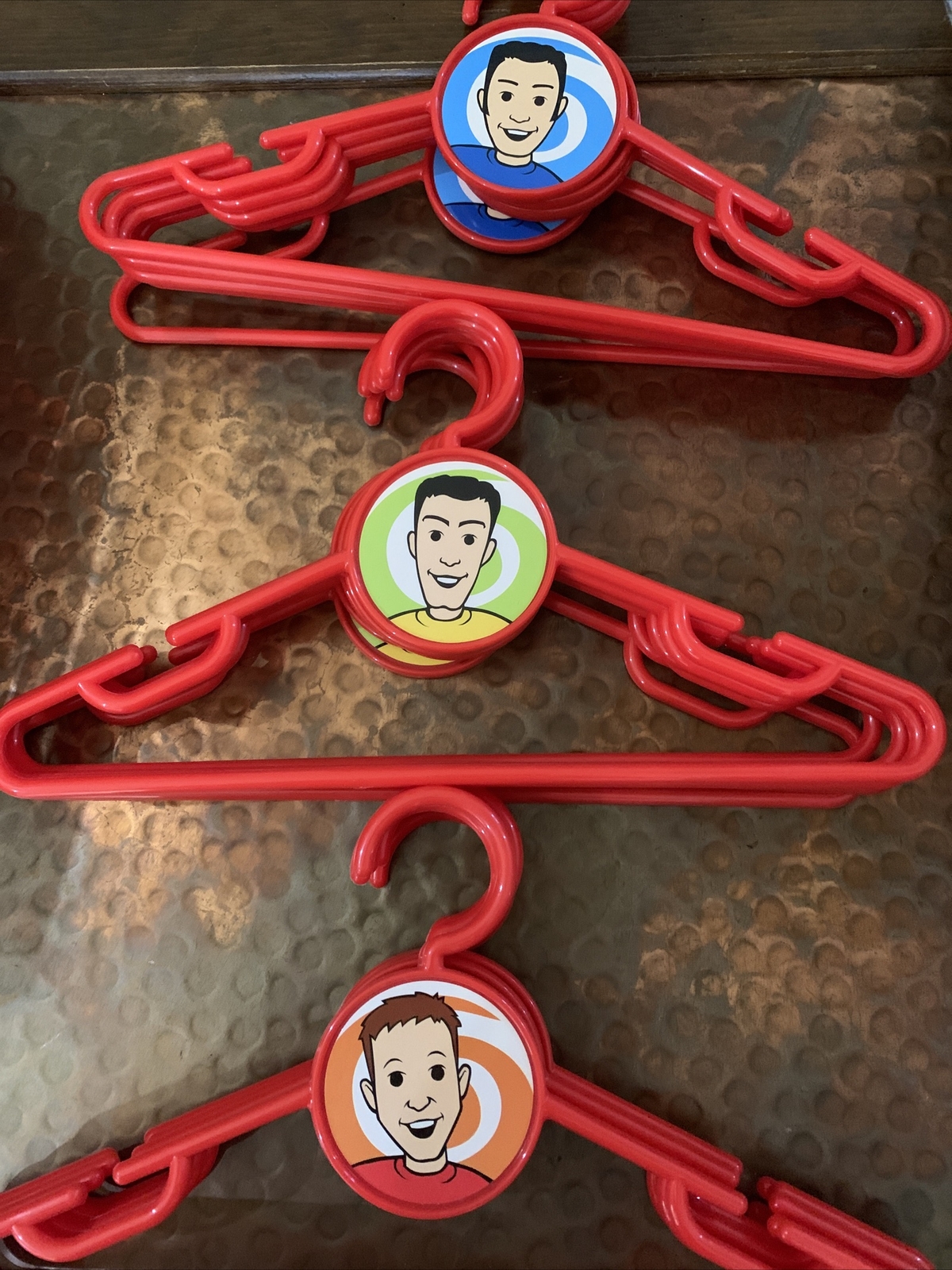 EUC THE WIGGLES CHILDREN’S TODDLER HANGERS LOT OF 22 … - Gem