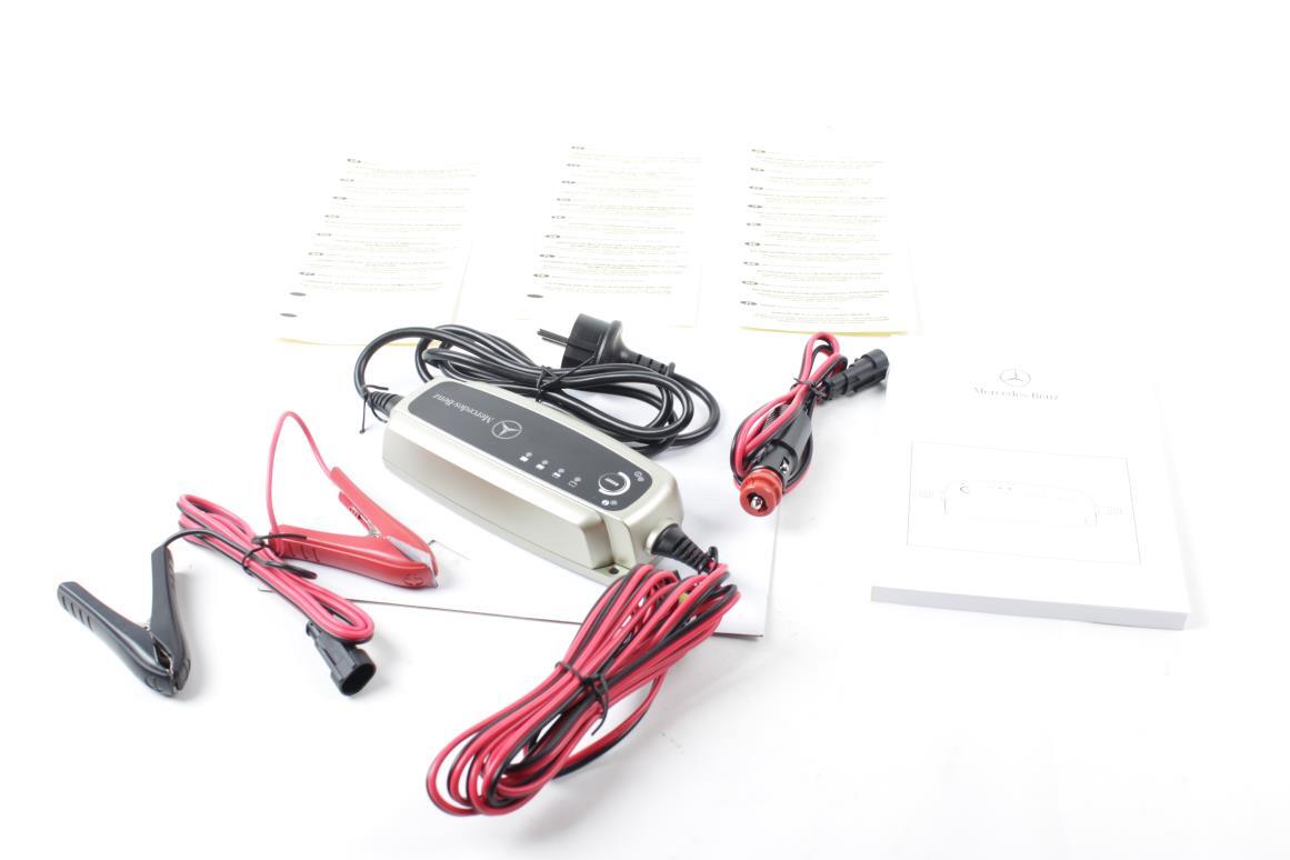 Genuine MERCEDES BENZ Accessory Battery Trickle Charger 12v 5a for sale ...