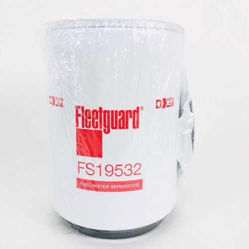 FLEETGUARD FS19532 FUEL FILTER / P551767, LFF3290, LFF5766, BF1329 ...