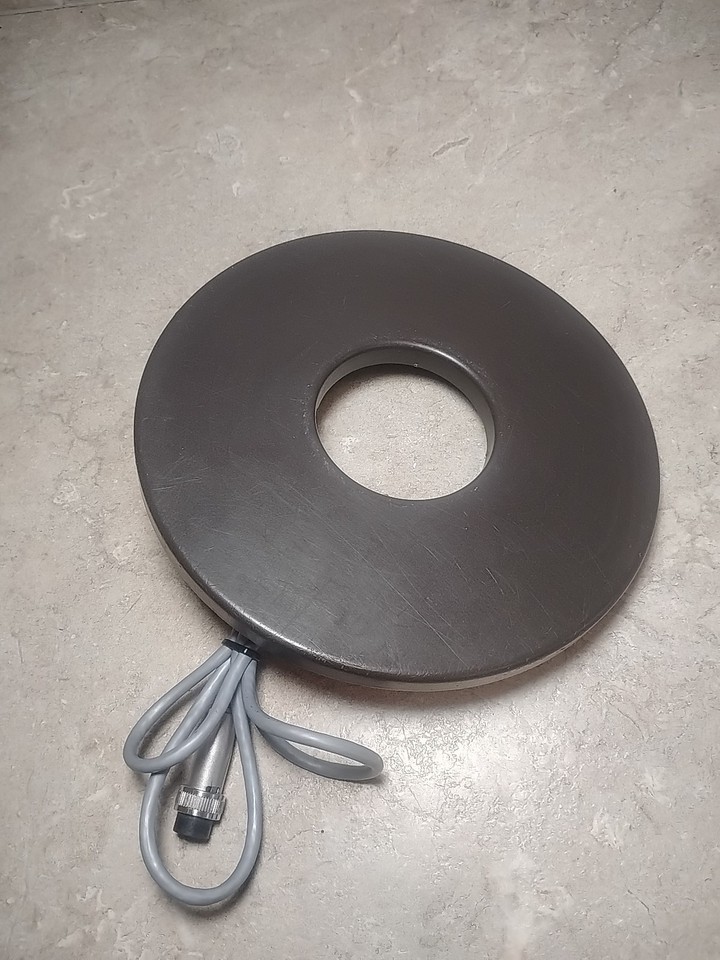 Tesoro Metal Detector 8" Concentric Discriminator Monolithic Shielding ...