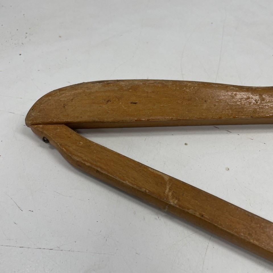 ORIGINAL VINTAGE RETRO Wood Wooden Clothes Hanger Cafe Prop Tool ...