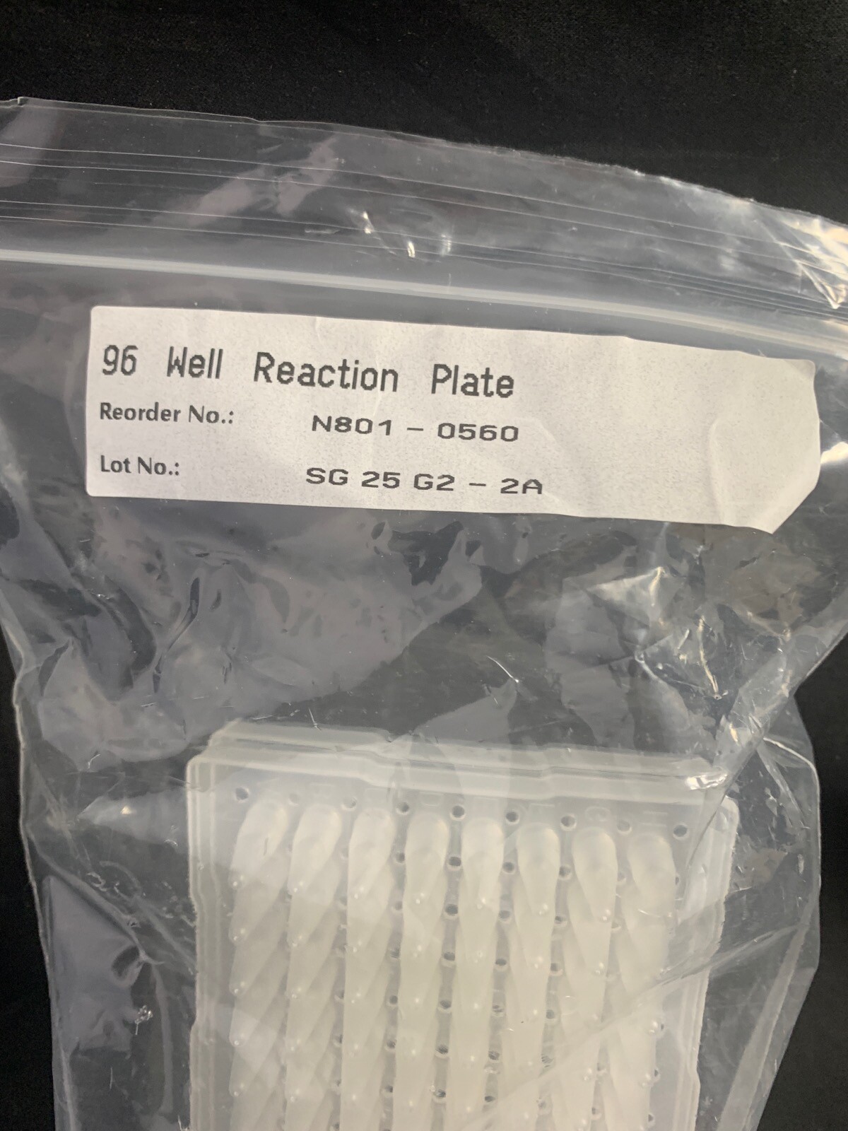 Applied Biosystems 0.3mL MicroAmp Optical 96-Well Reaction Plate 1/Pack ...