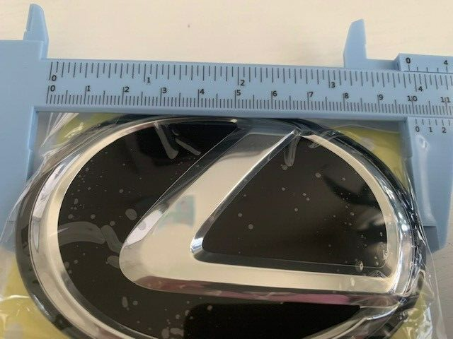 OEM LEXUS Rear Trunk Emblem RC300/RC350 -2019 ES350 19-21 IS - 21 90975 ...
