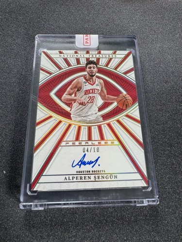 2022-23 Panini National Treasures - Peerless Signatures Gold #PLS-6 ...