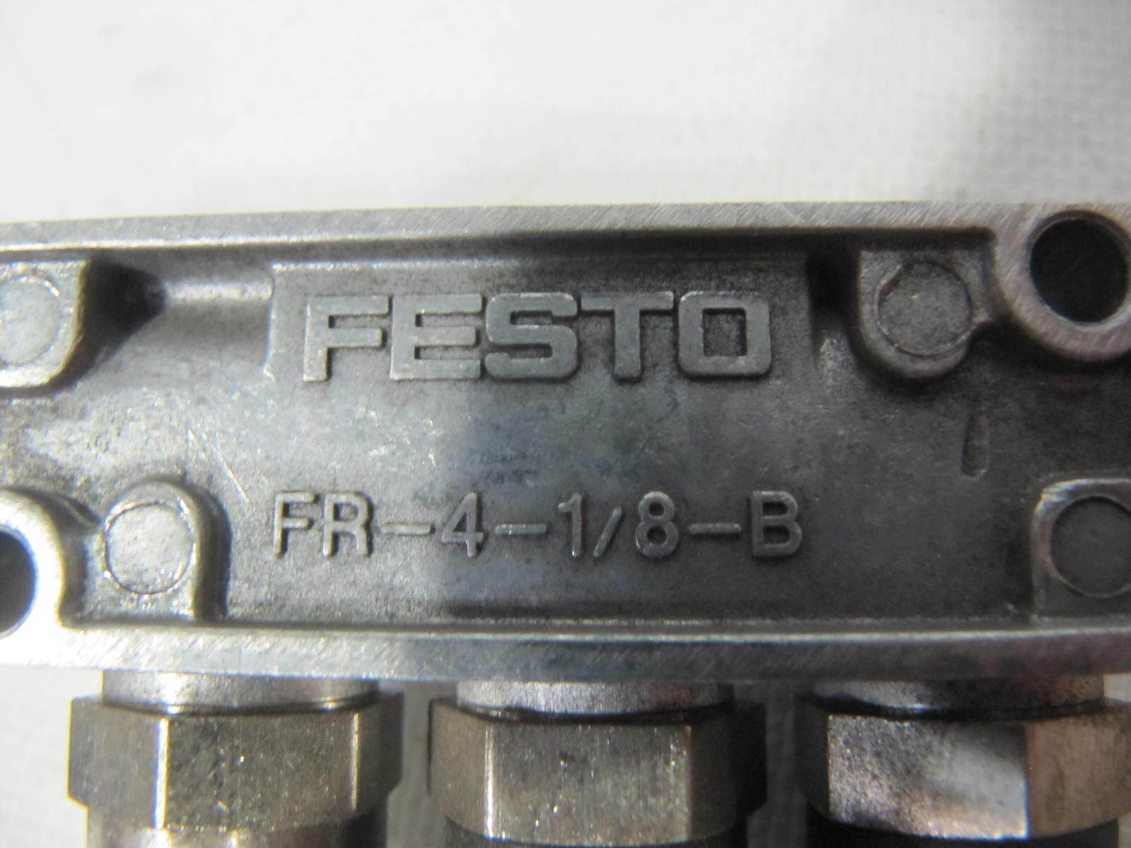 (LOT OF 6 NEW) Festo Pneumatic Manifold Blocks +24x Festo M8 Fittings ...