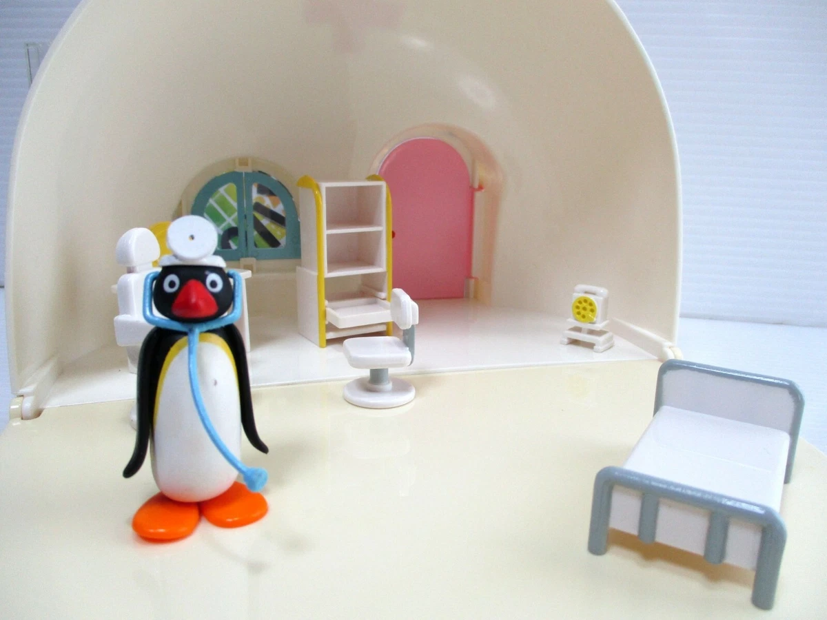 Pingu Igloo Playset