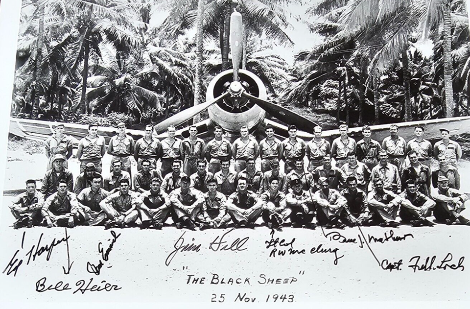 WWII Black Sheep Squadron Pilots w/7 autographs USMC VMF-214 8x10 ...