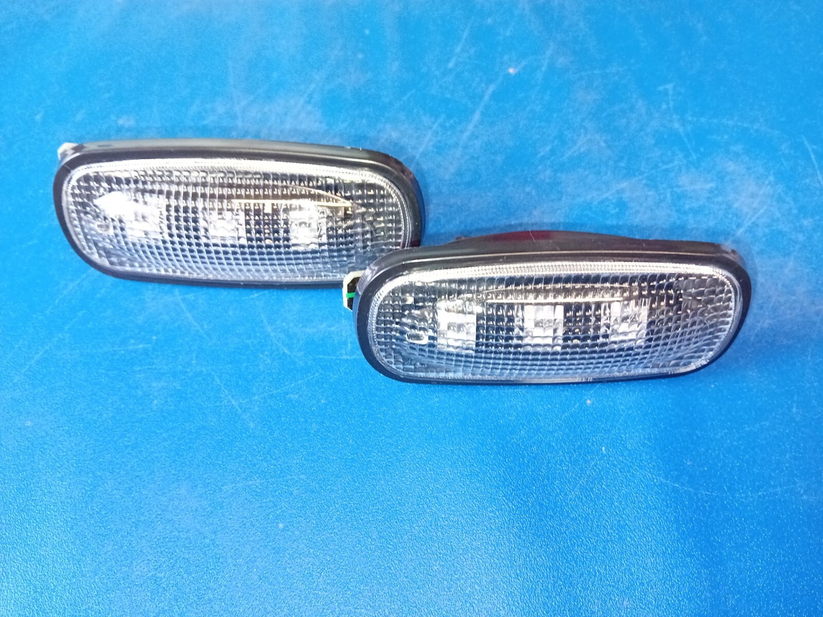 LAND ROVER DEFENDER SIDE LAMP REPEATER PAIR LED CLEAR DA8530 | eBay UK