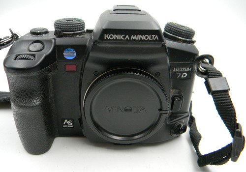 Konica Minolta Maxxum 7D Digital Camera Body | eBay