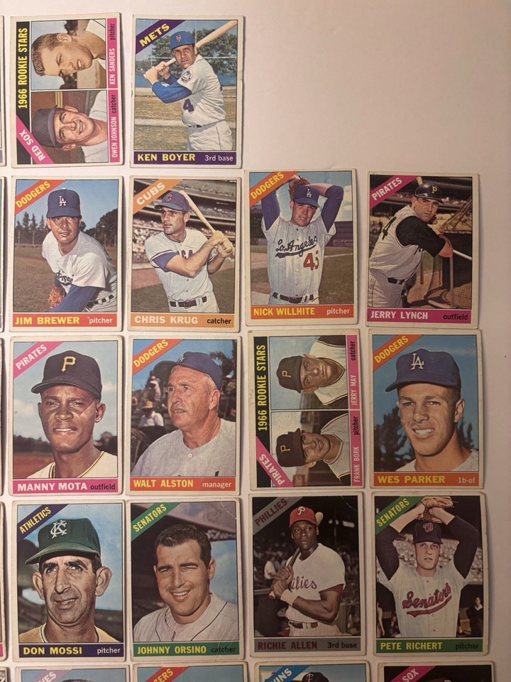 1966 Topps Vintage Baseball Card Lot (33) Boyer Javier Alston Richie ...
