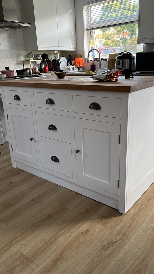 Cotswold Farrow and Ball Painted Solid Kitchen Island (Bespoke Made to ...