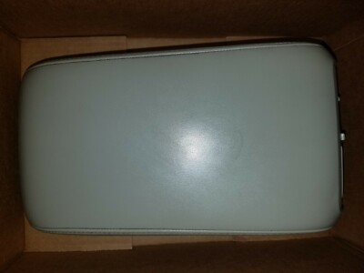 2003 2004 2005 2006 INFINITI G35 SEDAN CONSOLE LID ARM REST 03 04 05 06 ...