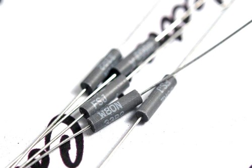 10pcs - 33.2R (33R2) W80N FSJ Resistor - NOS | eBay