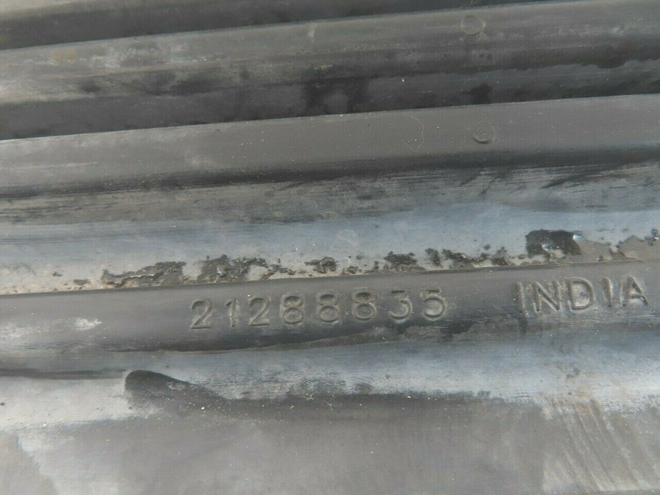 21288835 VOLVO Corrugated Air Inlet Tube Pipe COVER | eBay