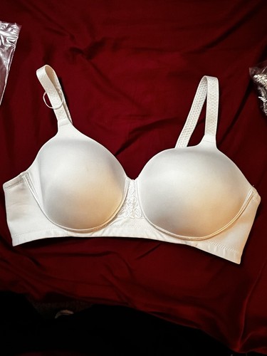 Two 38C Vanity Fair Nude Full Figure Beauty Bras - Gem