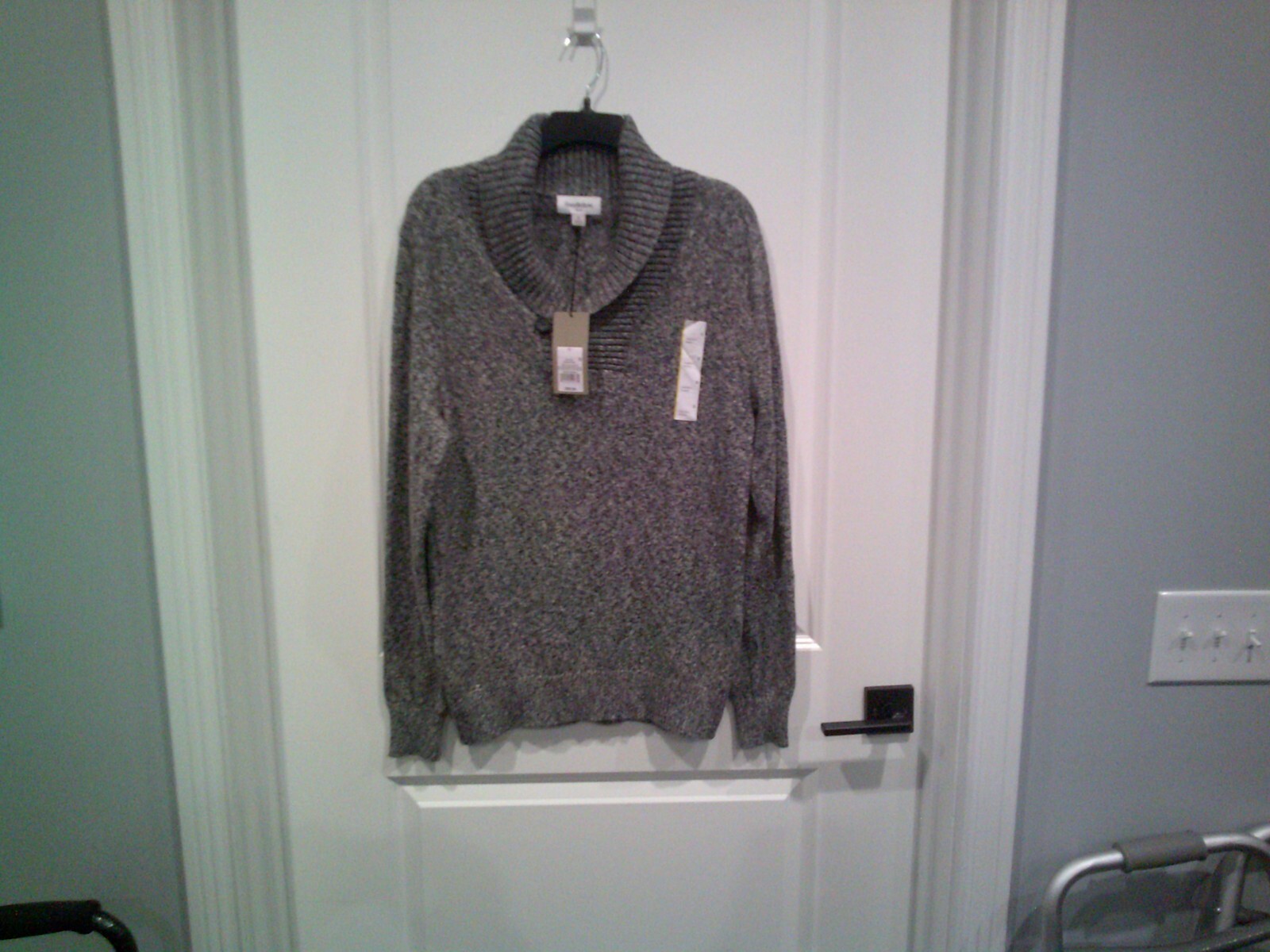 NWT Goodfellow Mens S long sleeve v-neck 1 button sweater gray black ...