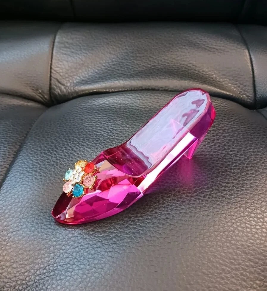 Glass Slipper Ladies