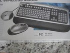 Medion Multimedia Wireless Computer Keyboard & 5 Button Scroll Optical ...