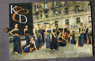 NBA New York Knicks City Dancers Cheerleaders signed photo with 13 ...