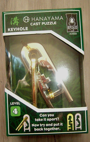 KEY HOLE 30869 Hanayama cast PUZZLE level 4 NEW IN MINT UNOPENED BOX | eBay