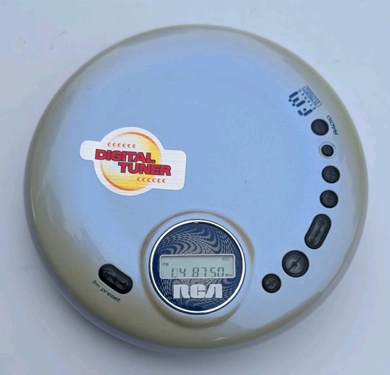 RCA Portable CD Player 20 Preset FM Radio RP2612B Compact Disc/ FM ...