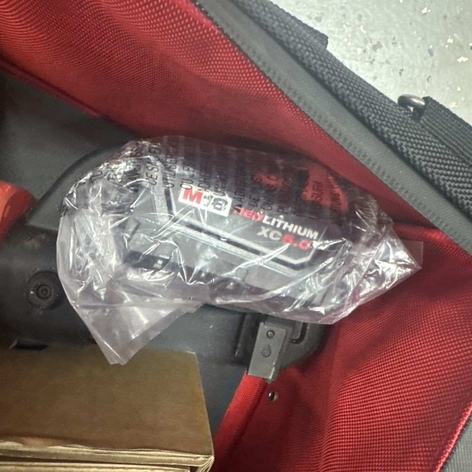 Milwaukee Tool 2878K-22 M18 Force Logic 12 Ton Kearney Linear Crimper ...