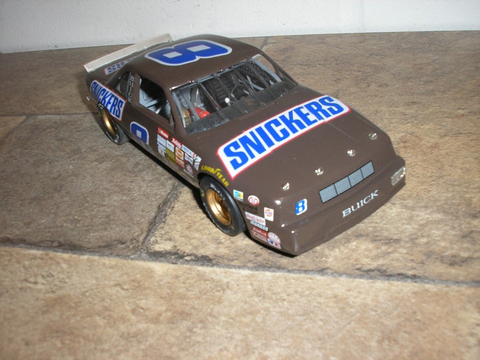 Vintage CUSTOM Adult Built 1/24 Nascar #8 Snickers Buick Lesabre Grand ...