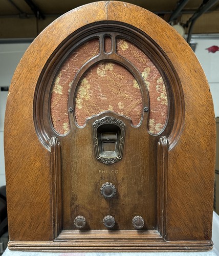 PHILCO MODEL 18 BABY GRAND CATHEDRAL RADIO 1933 | eBay