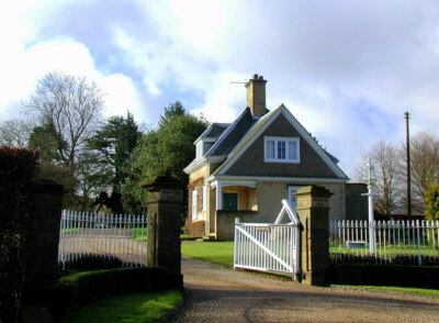 Photo 6x4 Braffords Hall Lodge Riplingham Lodge at the northern end of ...