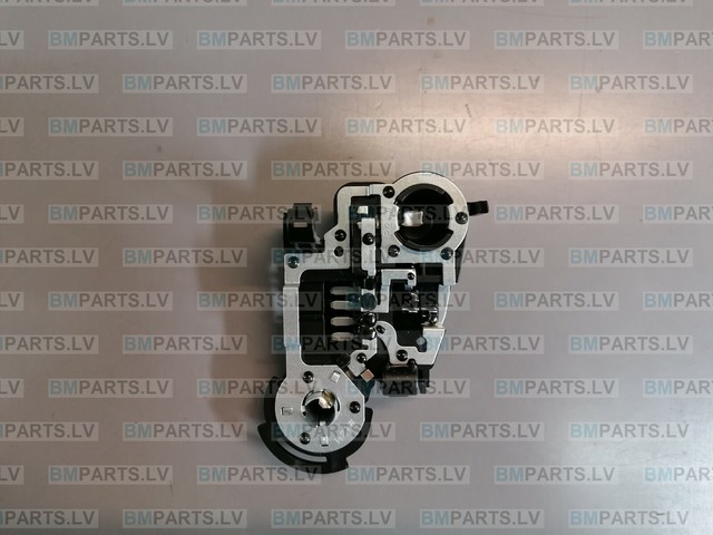 OEM BMW F30 F31 Bulb Holder Rear Light in Trunk Lid Right 7313060 ...