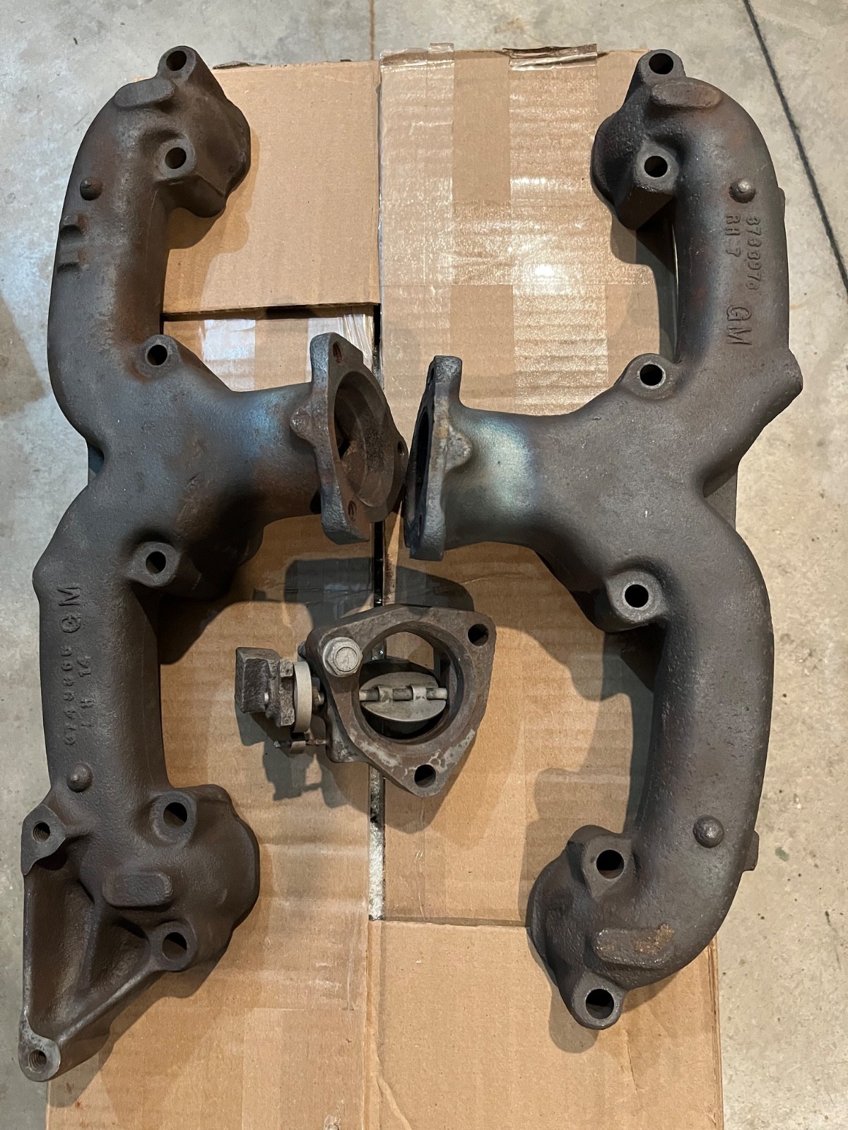 1957 Chevrolet belair corvette exhaust manifolds and heat riser | eBay