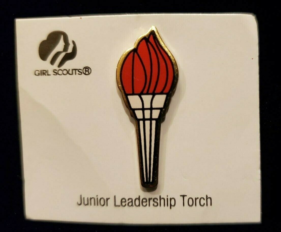 Girl Scout Junior Logo Scout Of The Month Pin Badge