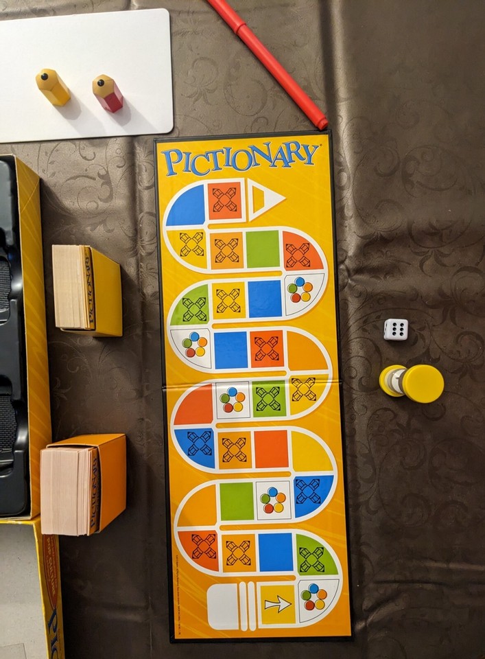 Pictionary Quick-Draw Guessing Board Game for Kids, Teens & Adults, Age ...