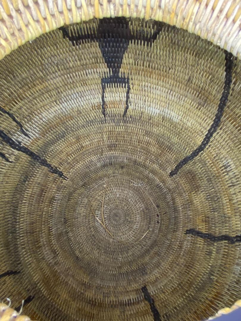 LARGE Indonesian IFUGAO Lidded Rattan RICE STORAGE BASKET with Lizards ...