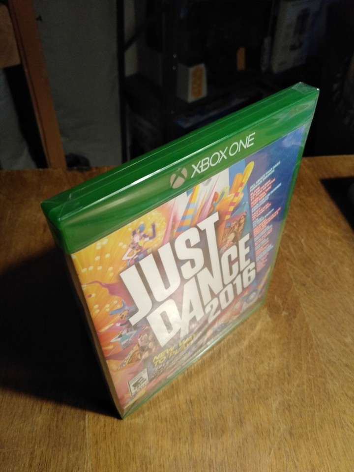 Xbox One Games with Inserts or Manuals - Some are Sealed! (see photos ...