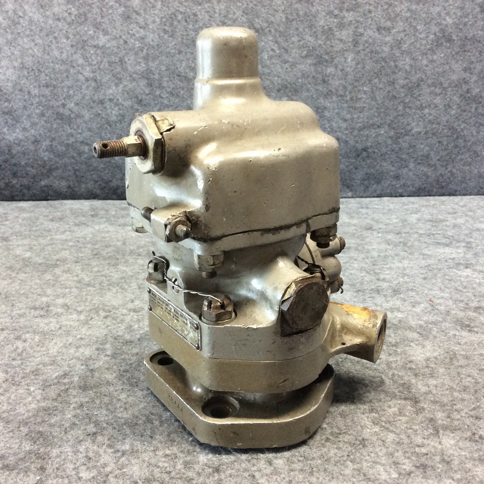 Piper Hamilton Standard Propeller Governor Model 4K11-G0J | eBay