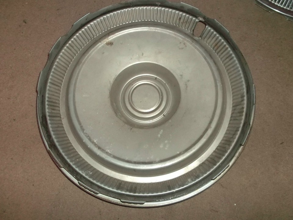 74 75 Plymouth 14" Hub Caps Valiant Duster Barracuda Scamp | eBay