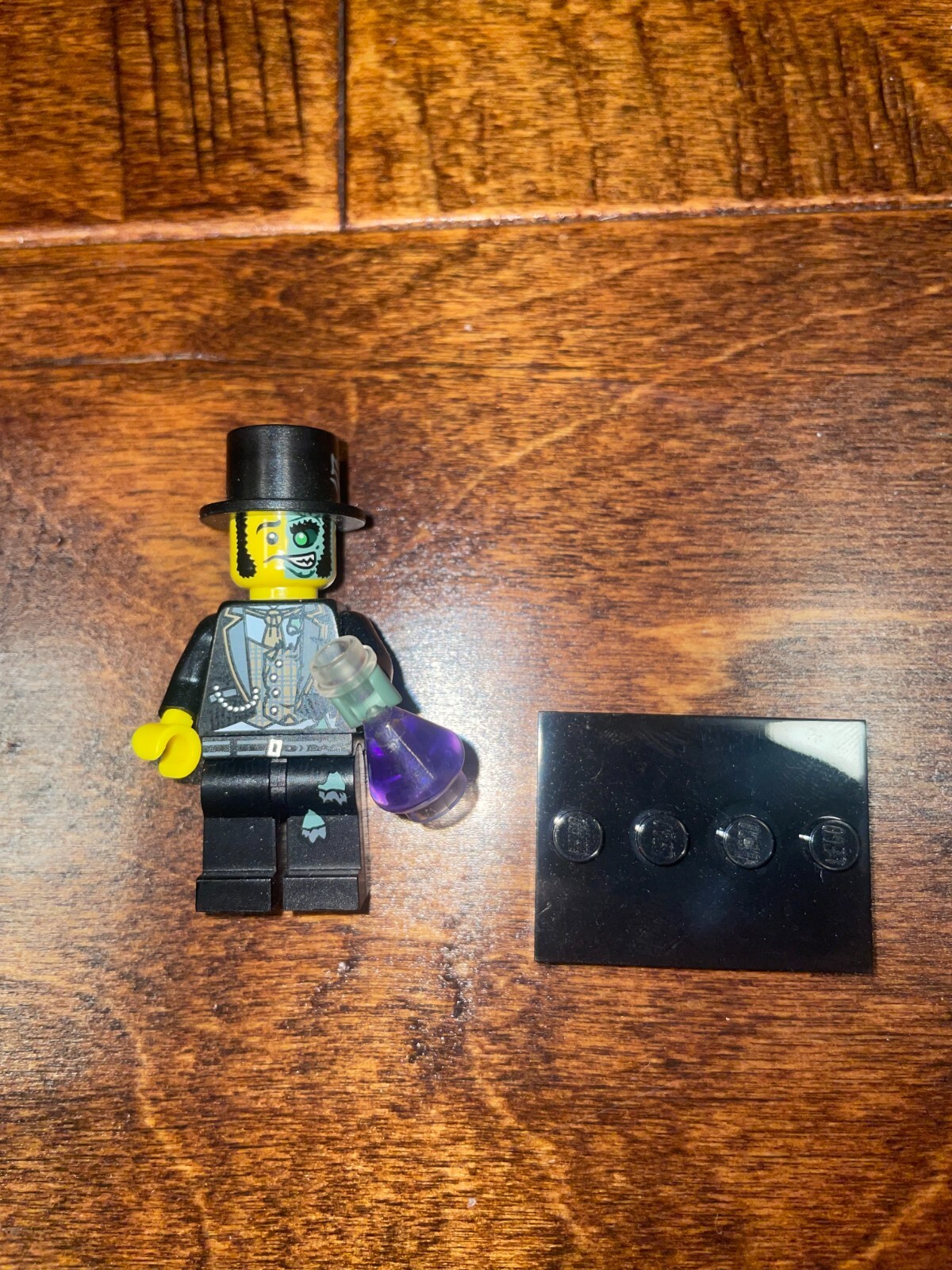 Lego Collectible Minifigures Mr. Good and Evil - Dr. Jekyll/Mr. Hyde ...