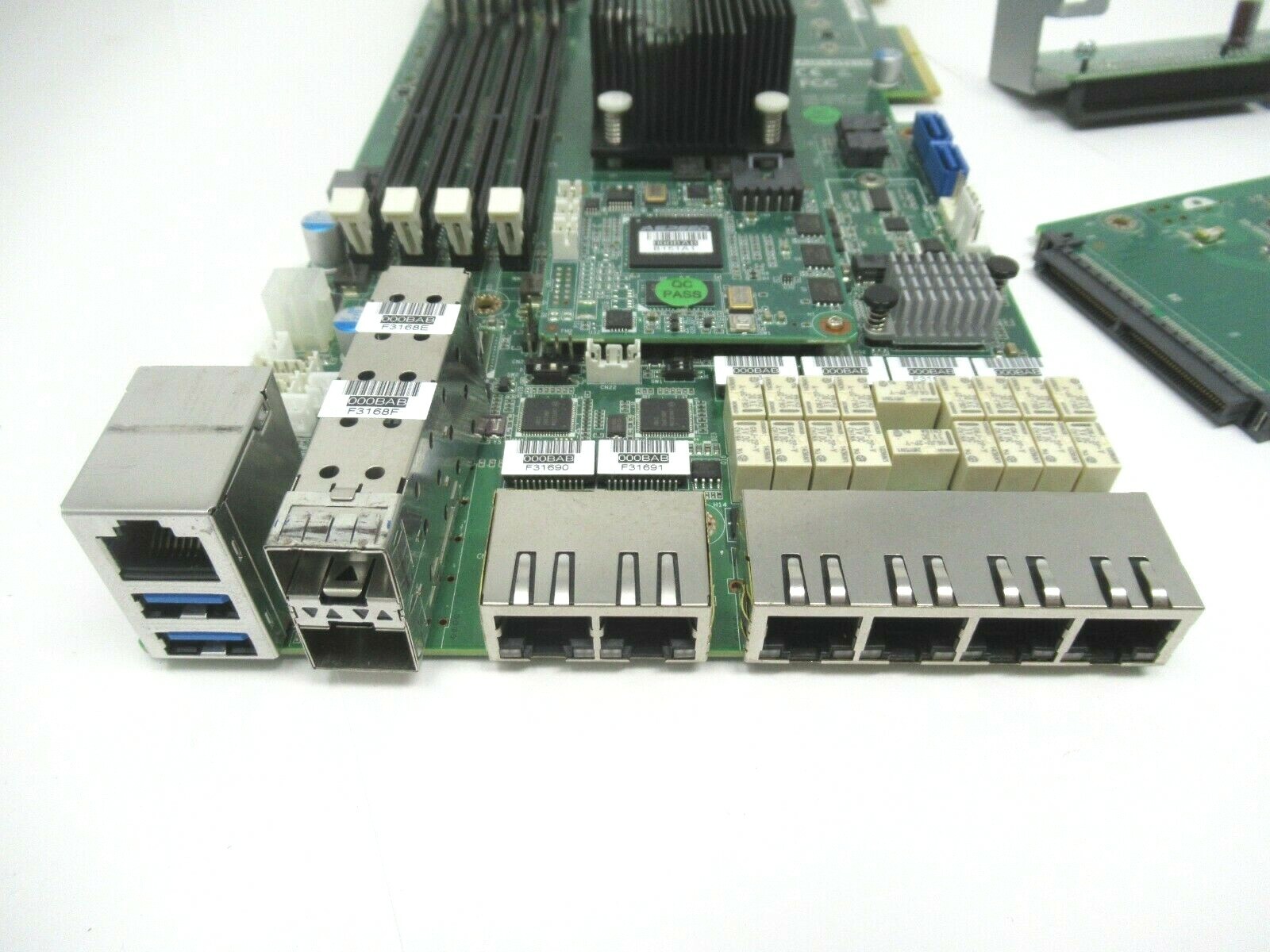 Advantech Fwa-3260 1u Rackmount Network Appliance With Intel Xeon ...