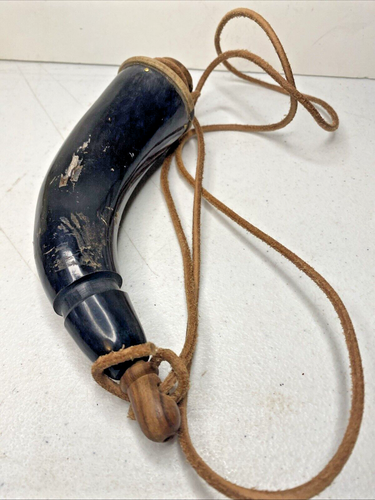 MUZZLE LOADER BLACK POWDER HORN 7” RE-ENACTMENT | eBay