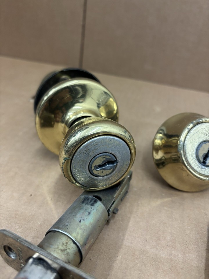 Kwikset Juno Door Knob Security Set Polished Brass Finish FOR PARTS ...