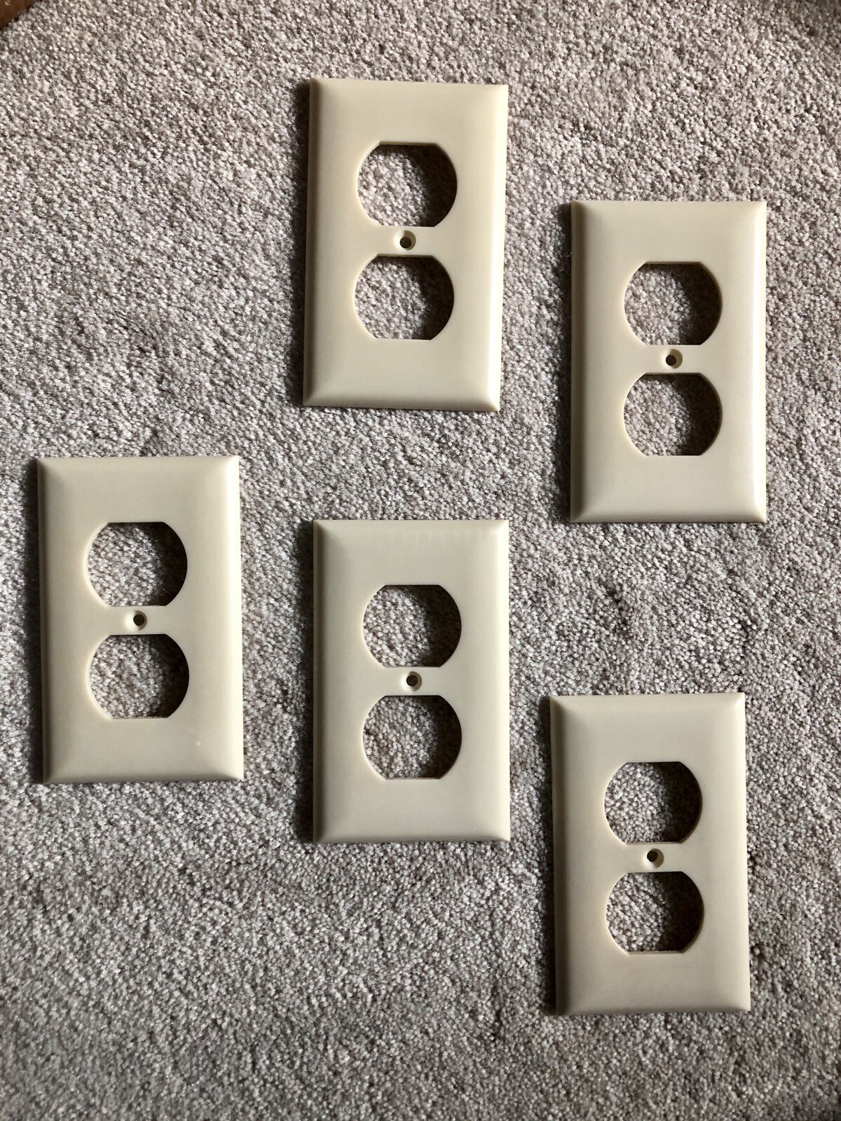 Vintage Slater Sta-Kleen Ivory Bakelite 2-Socket Outlet Cover Plate Set ...