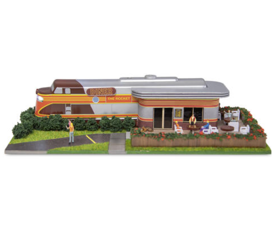 HO Scale Railroad Rocket Diner Building with Smoke Feature Prelit ...