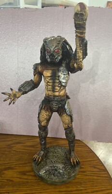 Predator Fishbone & Resin Statue | eBay