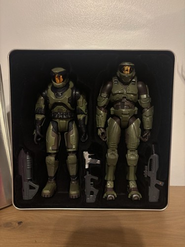 Halo 2 Master Chief Evolution Set Exclusive Collector's Tin 2004 | eBay