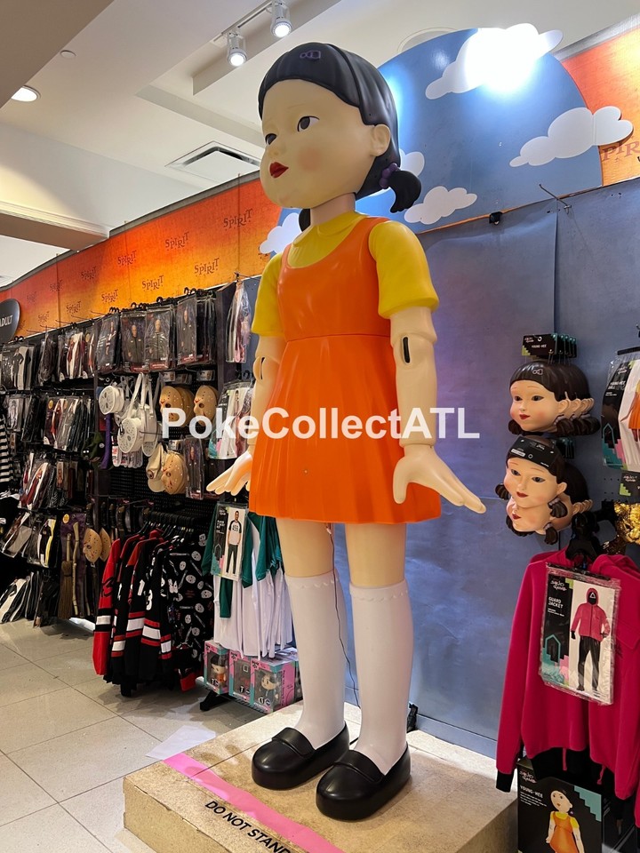 *READY TO SHIP* Spirit Halloween Young-hee Animatronic Squid Game 2025 ...