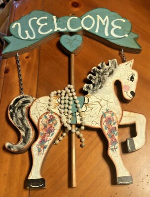 WOOD HANGING SIGN - CUT OUT AND PAINTED WOODEN CAROUSEL HORSE WELCOME ...